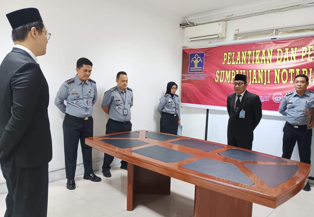 Kepala Divisi Pelayanan Hukum dan Ham Kanwil Kemenkumham Sumut Lantik ...