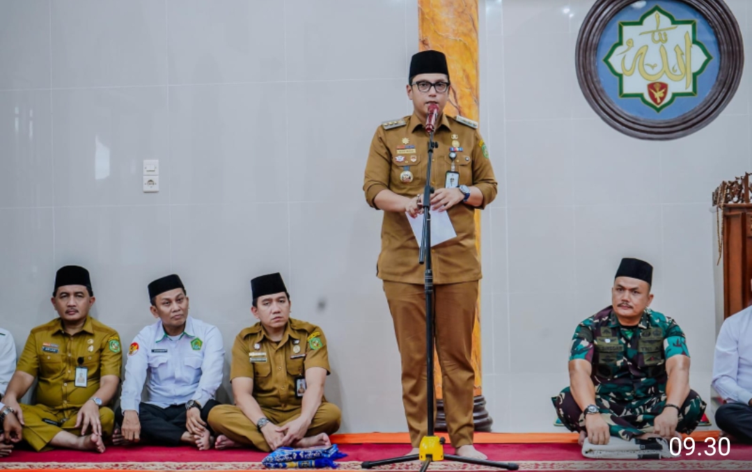 Rico Waas Tegaskan Komitmen Pemko Berdayakan Masjid sebagai Pusat ...